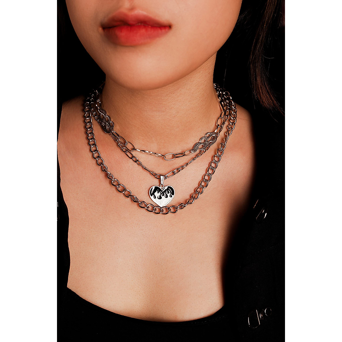 Sacina Goth Grunge Y2K Layered Flame Heart Choker Necklace, Chunky Necklace, Goth Chokers Necklace, Halloween Christmas New Year Jewelry Gift For Women, Men