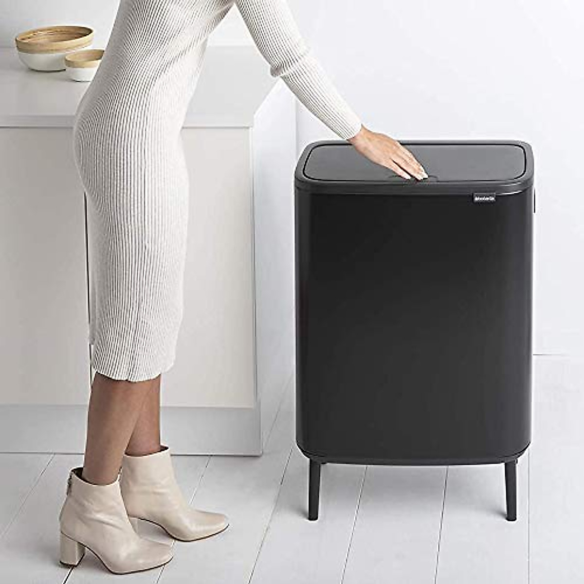 Brabantia Bo Touch Bin HI - 1 x 60 Litre Inner Bucket (Matt Black) Waste/Recycling Kitchen Bin