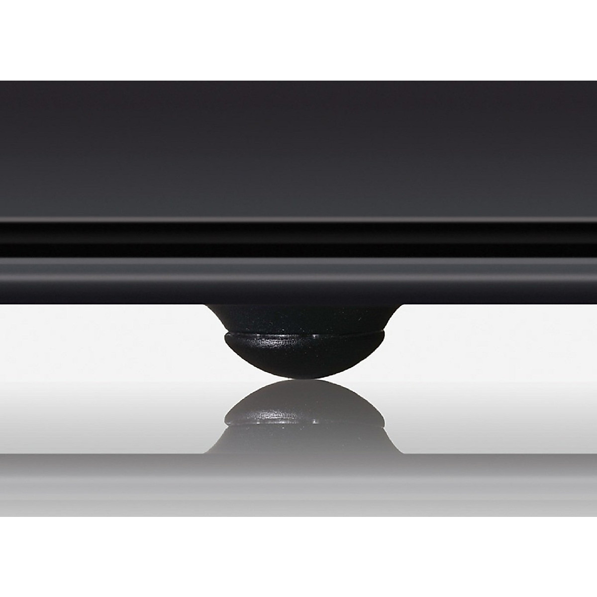 Targus Portable Chill Mat HD3 Gaming with 3 Ultra-Quiet Fans and Integrated Airflow Ventilation Prevents Overheating, LED USB Port, Cooling Pad for up to 18-Inch Laptop, Black (AWE57US)