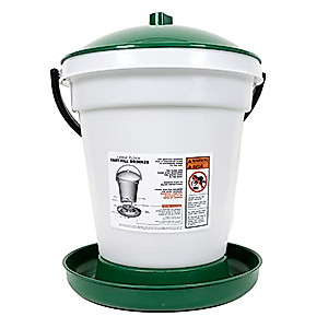 Harris Farms Poultry Drinker | Simple and Easy to Use for Any Size Flock | Made of BPA-Free Plastic | 6.25 Gallon, Green