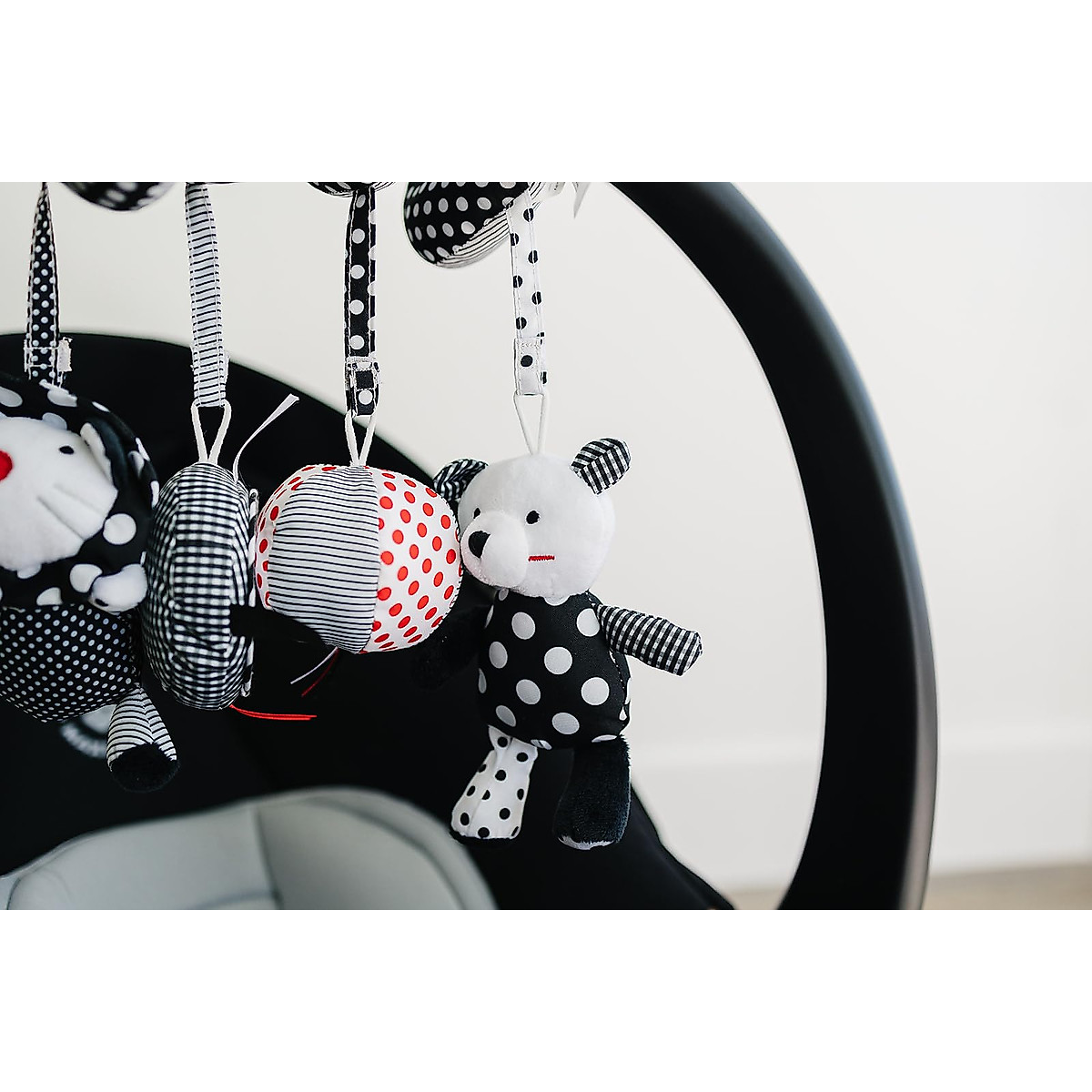 Genius Baby Toys Car Seat Toys for Infants - High Contrast Colors That Baby Sees Best - Easy to Attach - Car Seat Toy to Entertain Baby During Car Rides - Includes 4 Removable Toys on Spiral