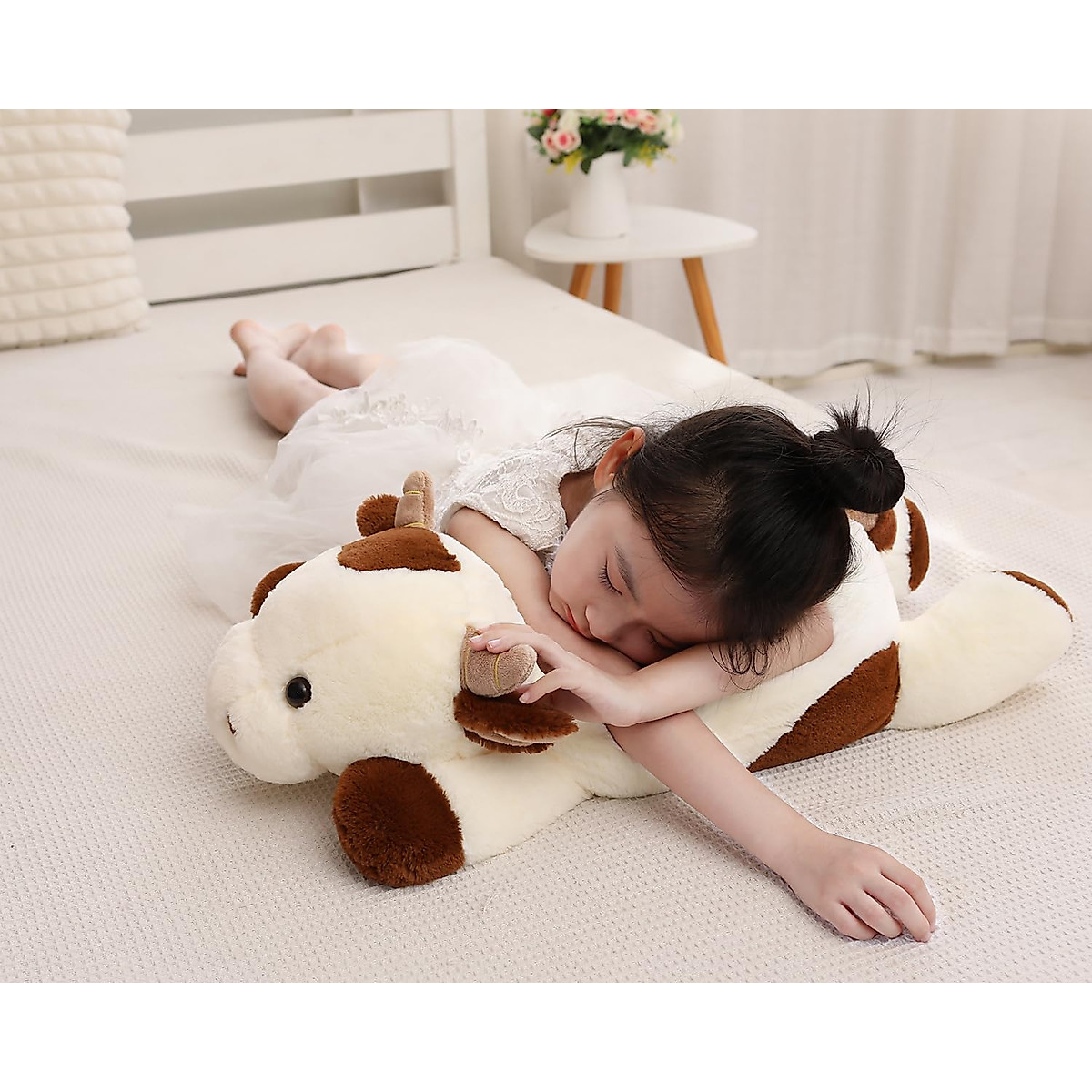 YESGIRL 25.6 inch 5 lbs Cow Weighted Stuffed Animals, Large Weighted Plush Animal, Cute Plush Toy Pillow, Soft Kawaii Plushie Gifts for Adults, Kids, Boys and Girls(Off-White)
