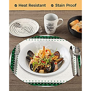 15" Round Braided Placemats Set of 2 St. Patrick Clover Shamrocks Classic Stylish Woven Place Mats Table Mats Set-Thick Heat Resistant Kitchen Trivet Hot Pads Pot Holder for Dining Tables