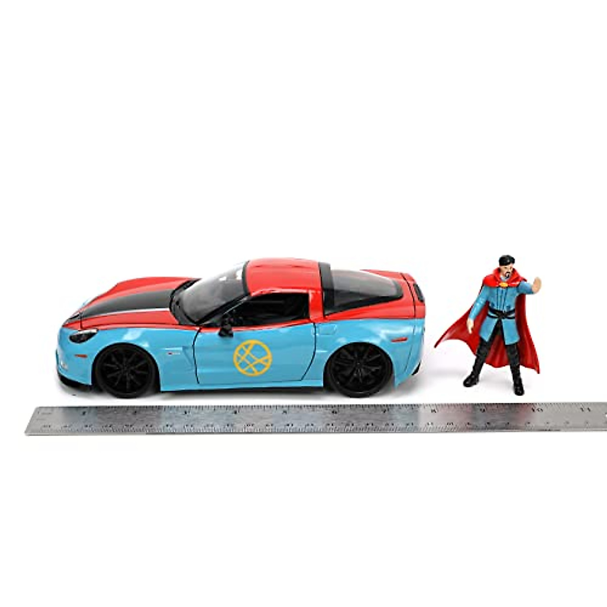 Jada Toys Marvel Doctor Strange 1:24 2006 Chevy Corvette Z06 Die-Cast Car with 2.75'' Dr. Strange Figure, Toys for Kids and Adults (32115)