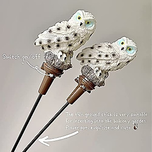 Solar Owl Garden Light, Outdoor Solar Powered Owl Stake Lights 2 Pack for Walkway Yard Lawn Landscape Lighting (Owl)