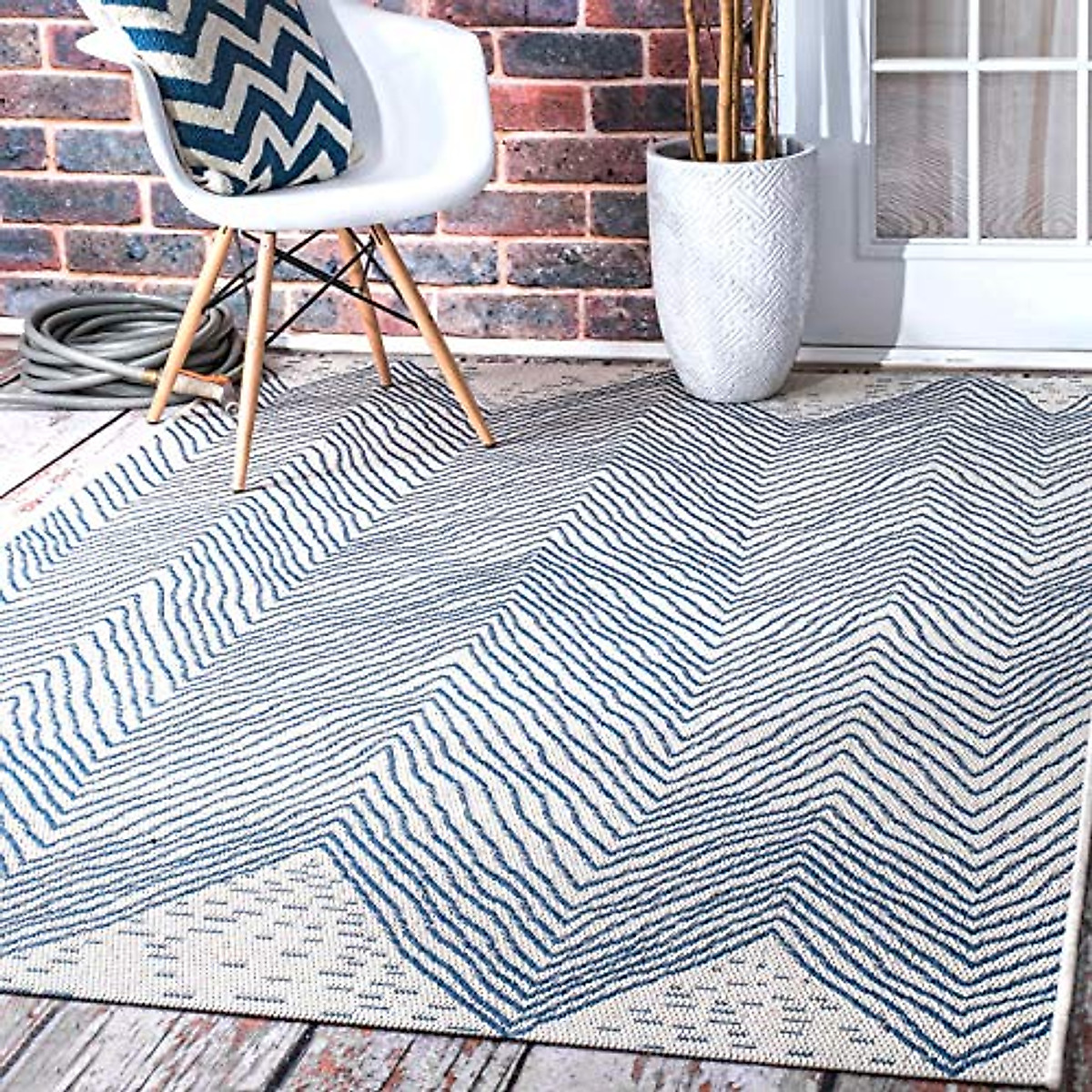 nuLOOM Wavy Chevron Indoor/Outdoor Area Rug, 8' 6" x 11', Blue