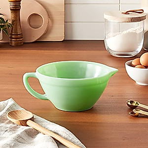 Jadeite Glass Collection™ 1.25 Quart Mixing Bowl w/ Handle