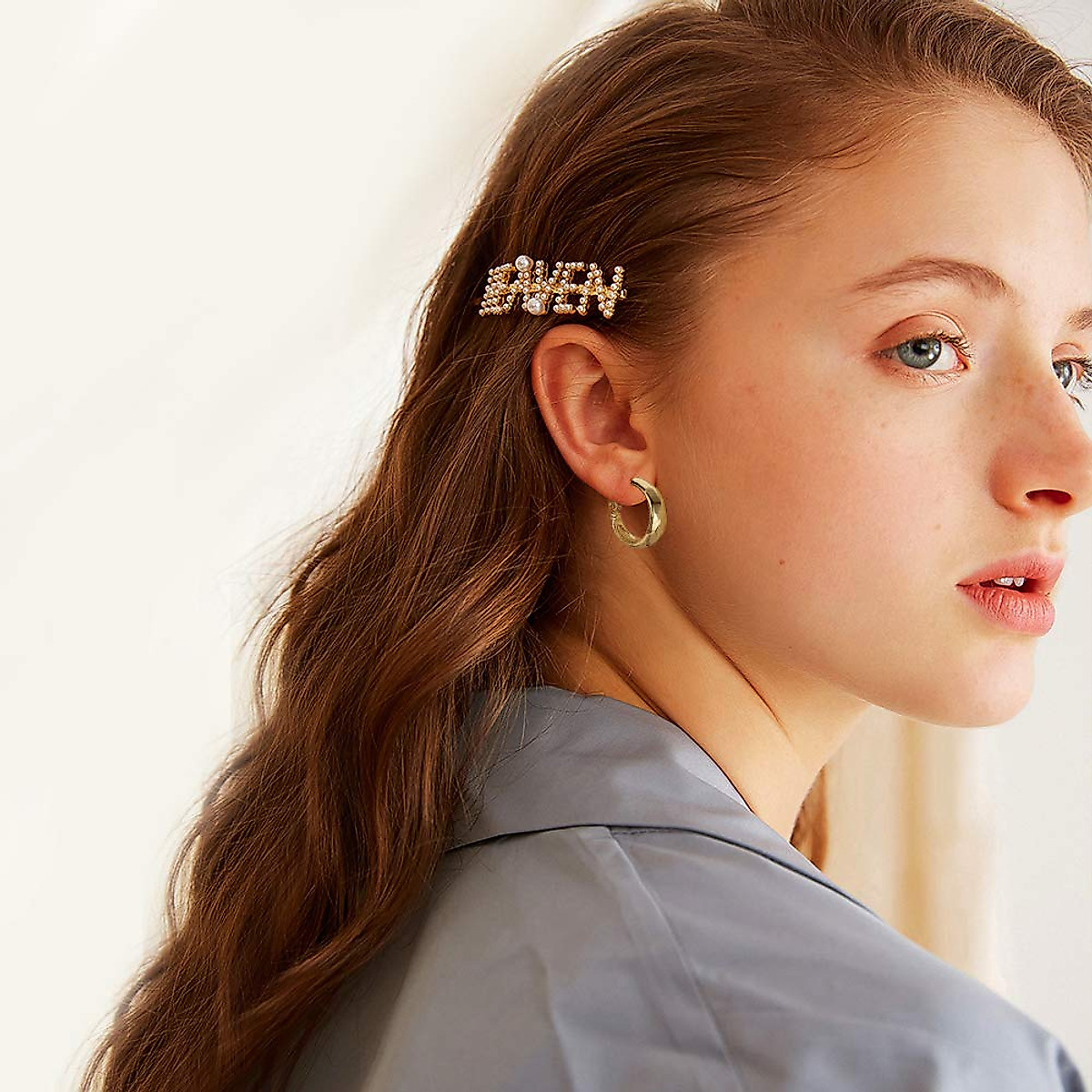 LILIE&WHITE Gold Clip on Hoop Earrings For Women Fashion Clip on Earrings For Women Chunky Hoop Earrings No Piercing Fake Earrings Costume Jewelry