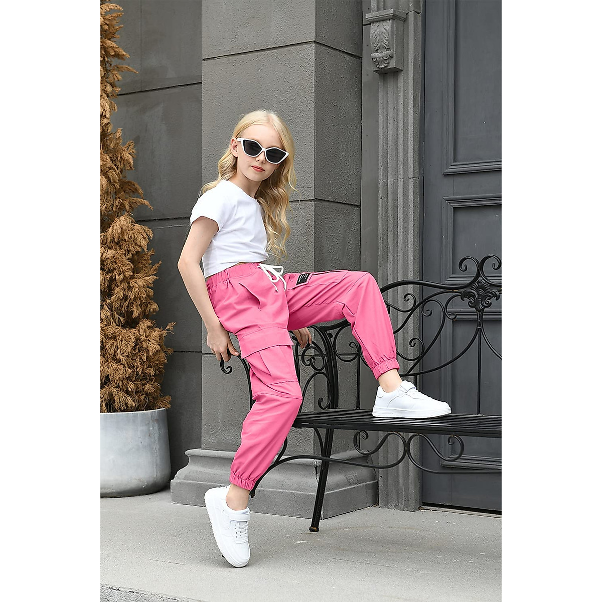 AOWKULAE Women Cargo Pants, Tapered Joggers Drawstring Elastic Waist Loose Pants with Pockets for Women, Rose Pink, Size US Medium