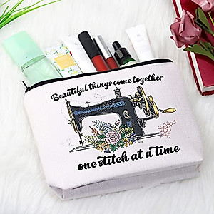Sewing Makeup Bag Sewing Machine Theme Gift I Sew A Piece of My Heart Into Every Quilt I Make Sewing Addicts Gift for Costume Designer (Beautiful Things Bag)