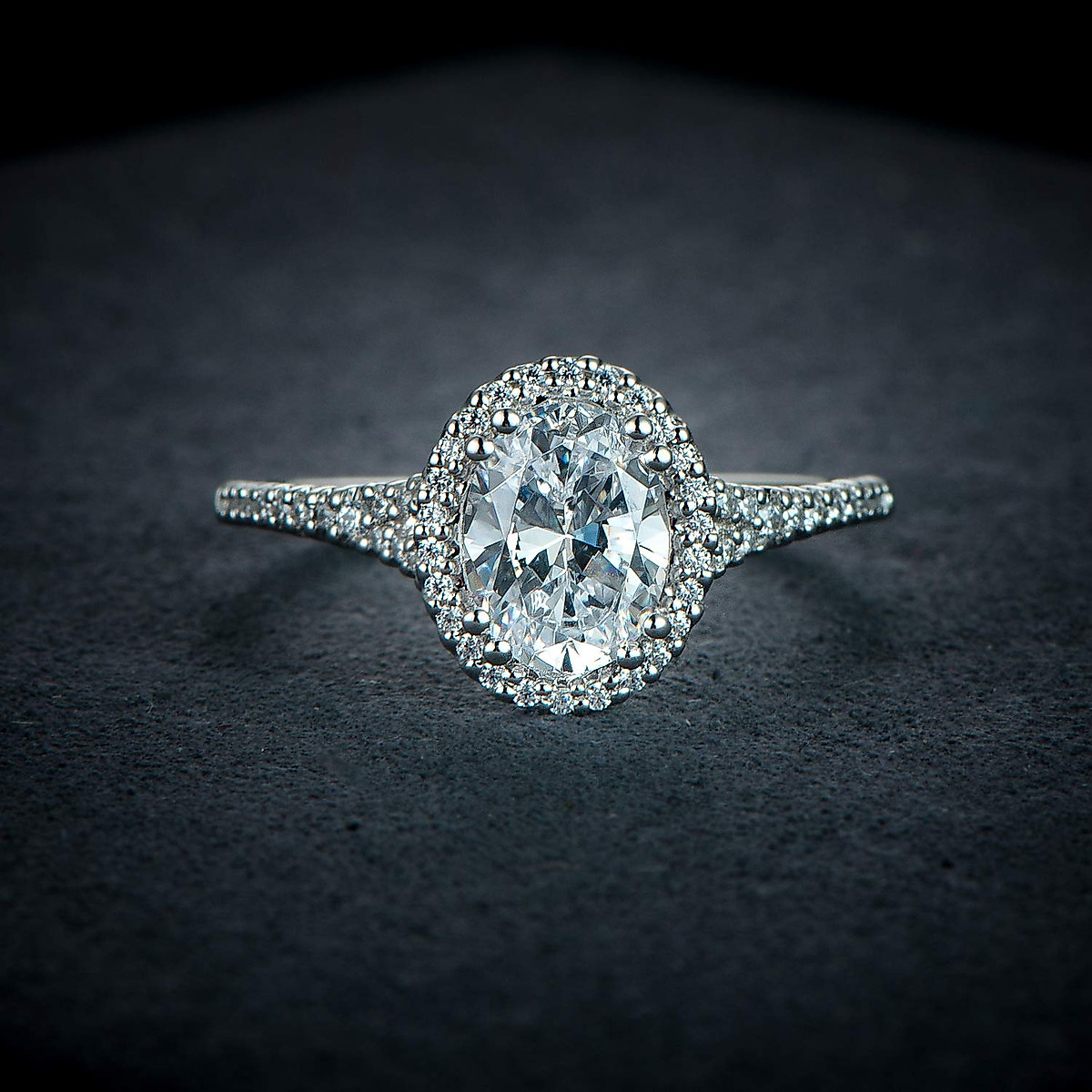 HAFEEZ CENTER 1.5 Carats Oval Cut D Color VVS Petite Halo Moissanite Engagement Ring for Women Size 7.5