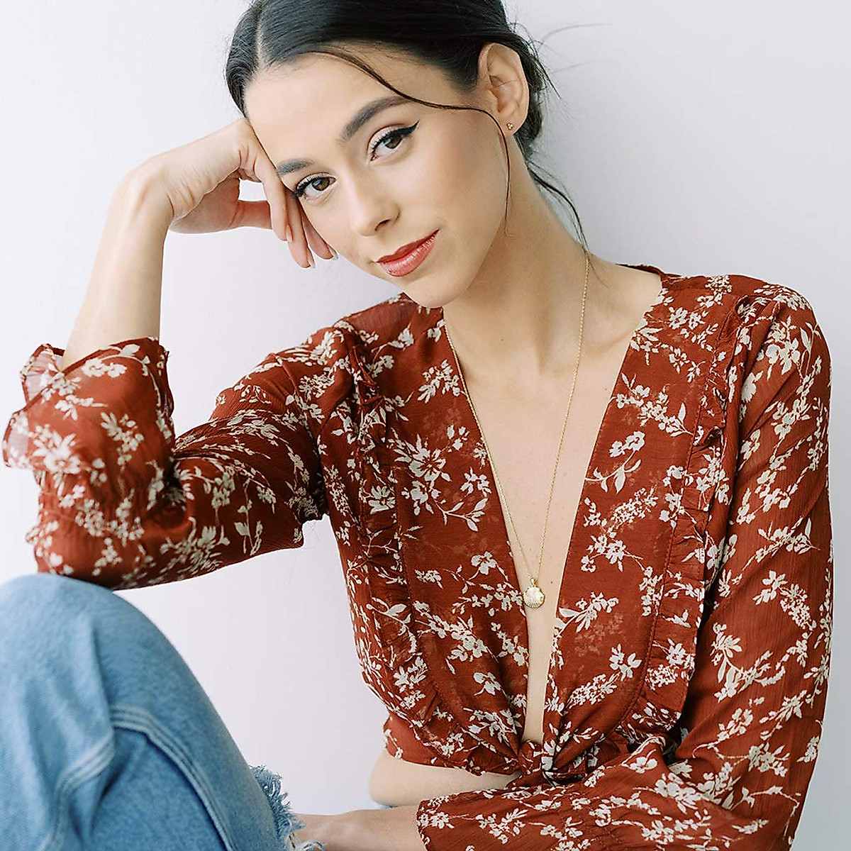 Honeycat Shell Locket Necklace in Gold, Rose Gold, or Silver | Minimalist, Delicate Jewelry (Gold)