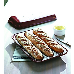 Emile Henry Baguette Baker | Burgundy