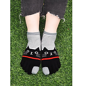 ZAKASA Womens Funny Toe Sock Cotton Five Finger Running Ankle Novelty Socks (Animal cat, US shoe 6-9)