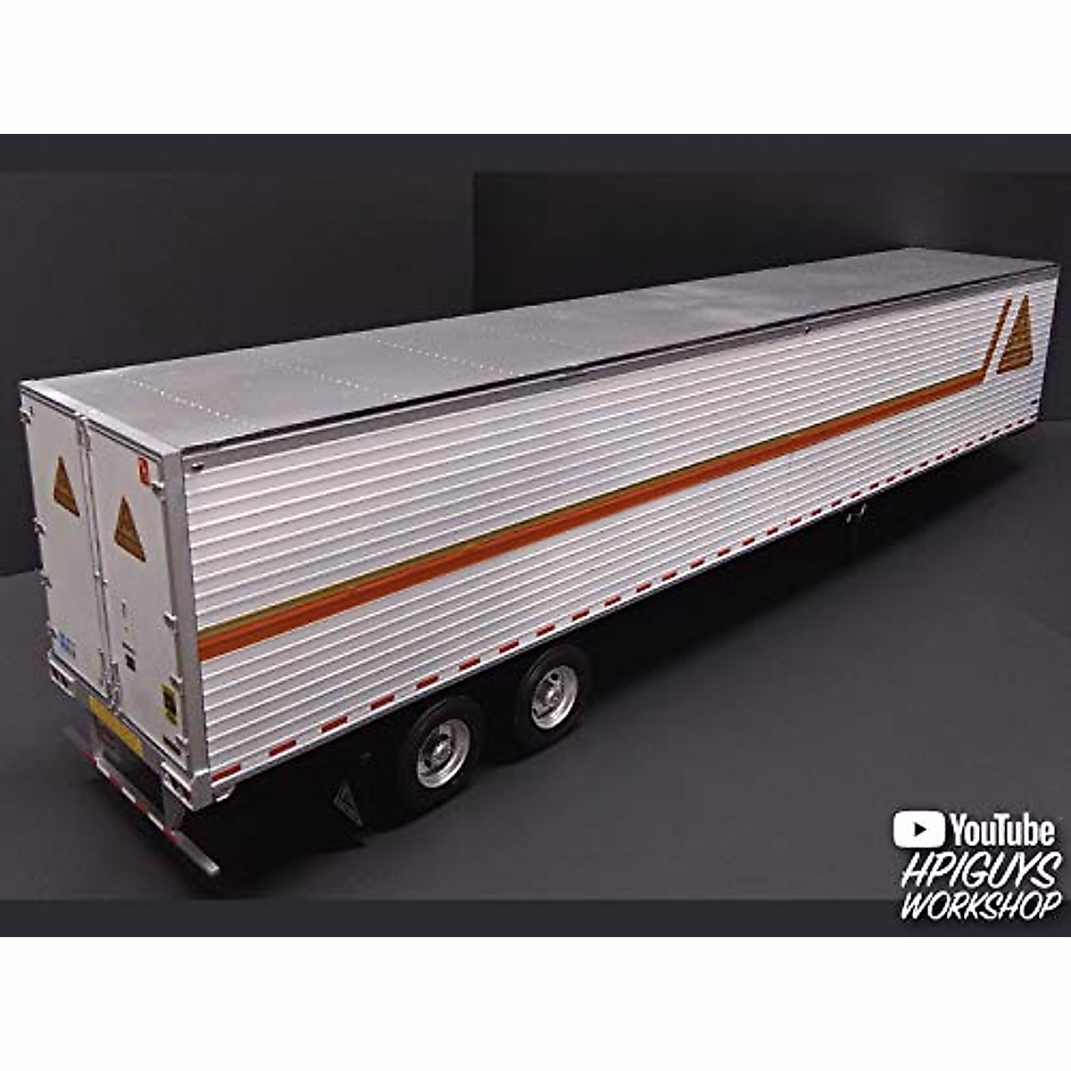 AMT Reefer Semi Trailer 1:24 Scale Model Kit