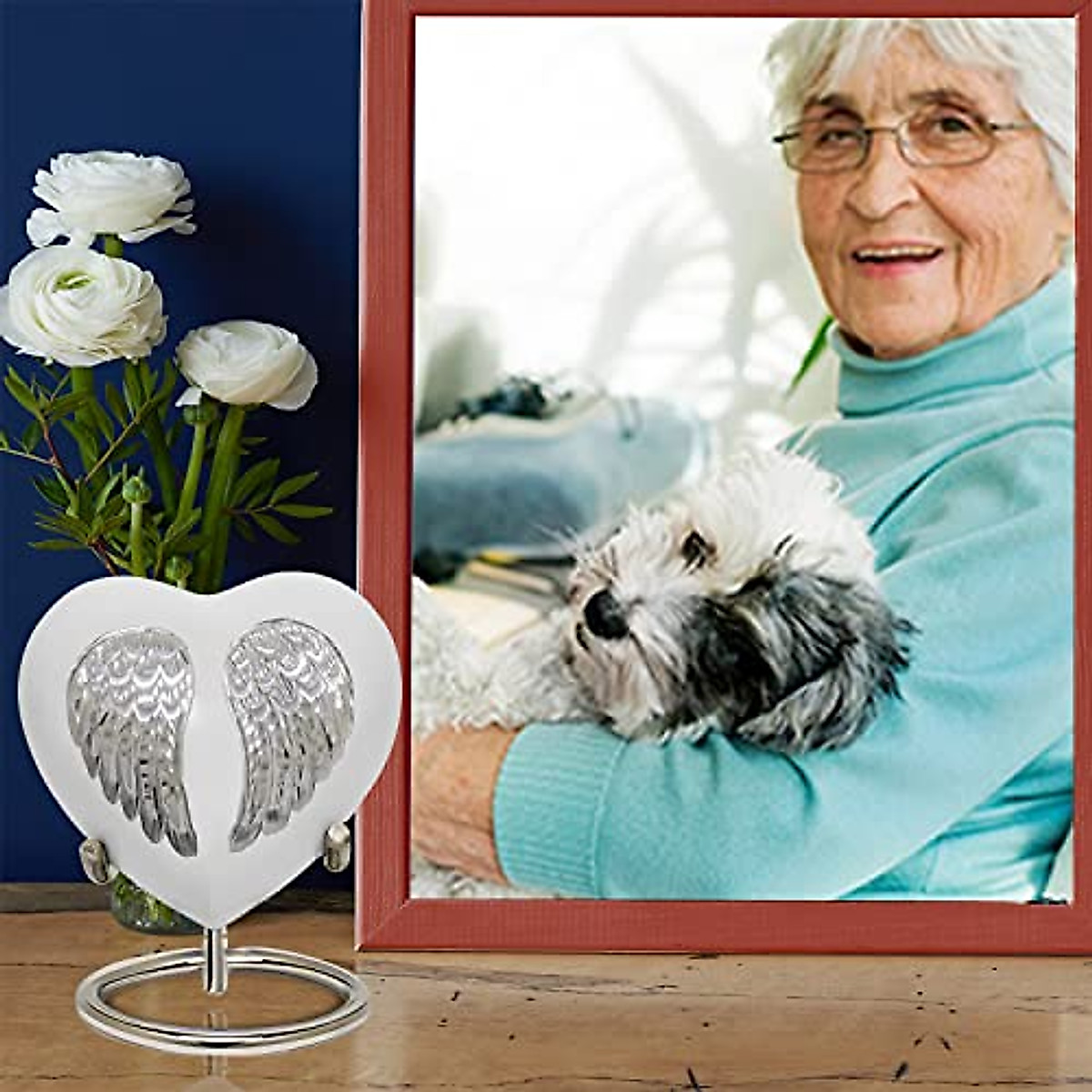 White Heart Keepsake Urn - Angel Heart Urn for Human Ashes - Handcrafted Angel Urn Heart - Honor Your Loved One with Mini Cremation Urn - Heart Shaped Urn Angel Wings - Small Urn for Baby & Infants