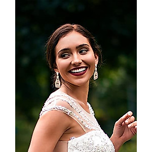 Bachelorette Earrings for Bride - With Delicate Beaded & Champagne Dangle Drop Earring For Woman Bachelorette Party Accessories Bridal Shower Gift for Bride to Be