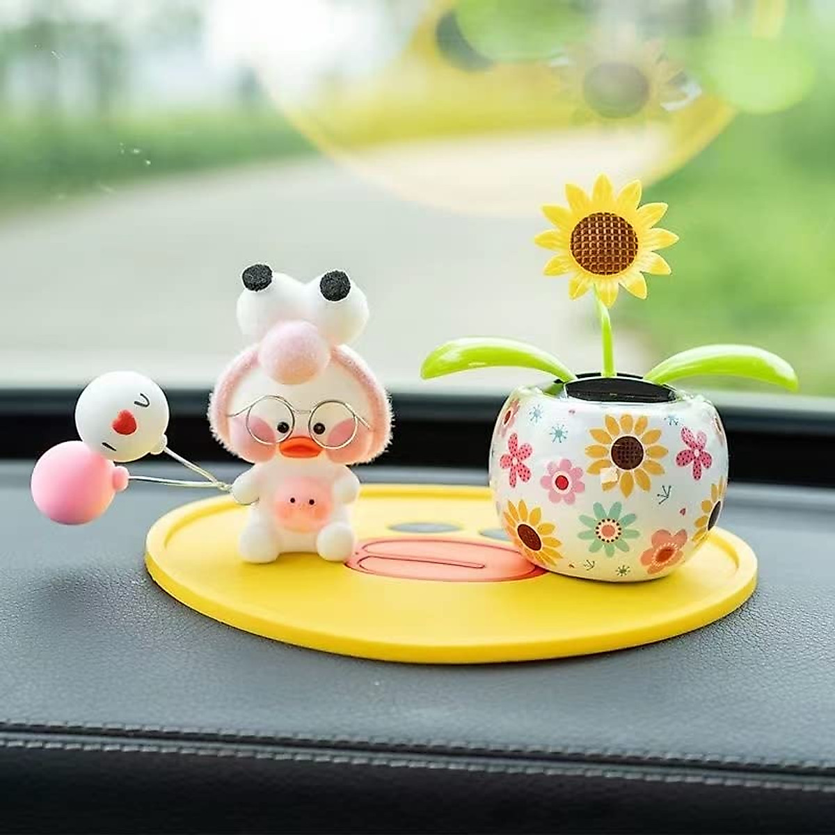 Solar Dancing Flowers Toy, Solar Powered bobbleheads for Car Dashboard, Bobble Head Toy for Car Decorations Window Car Dashboard Decor Car Accessories - No Battery Required