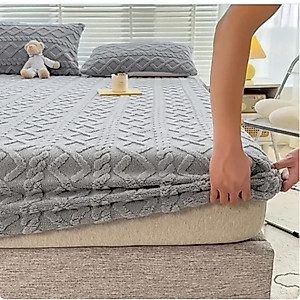 Lyvara Luxury Mattress Covers,Lyvara Magic Mattress Covers,Lyvara Magic Mattress Cover,Velvet Mattress Cover, Milk Velvet Checkered Bedding Mattress Cover (Green, Full)