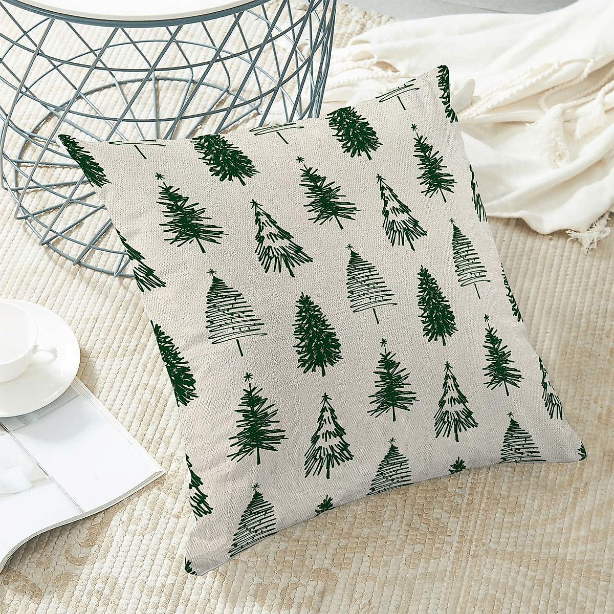 AEIOAE Christmas Pillow Covers 18x18 Inch Set of 2 Green Christmas Trees Throw Pillows Case,Holiday Outdoor Decorative Farmhouse Winter Decor Cushion Covers for Home Sofa Bed Couch