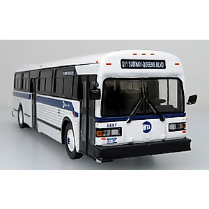 MCI Classic Transit Bus-MTA Bus New York City Iconic Replicas 1/87 Scale New in The Box