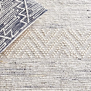 Safavieh Natura Collection 5' x 8' Ivory/Grey NAT296F Handmade Moroccan Boho Farmhouse Rustic Tassel Wool Area Rug