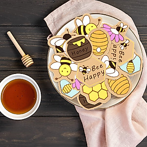8 Pcs Insect Cookie Cutters with Plunger Stamps Set 3D Butterfly Bee Shape Biscuit Cutter Funny Cartoon Cookie Stamps Embossed Cookie Cutters for Treats DIY Baking Cookie Supplies (Bee Theme)