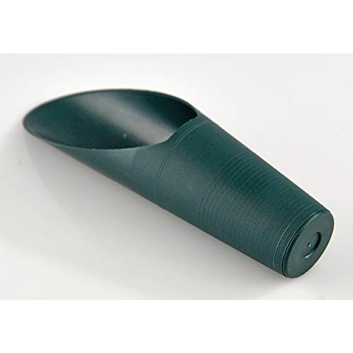 HOME-X Soil Scoops, Small Gardening Tools, Potting Scoopers, Bonsai Tool, Set of 2 Different Sizes – Green- 6 ½” x 2 ½ “ and 6 ¼ “ x 1 ¾ “