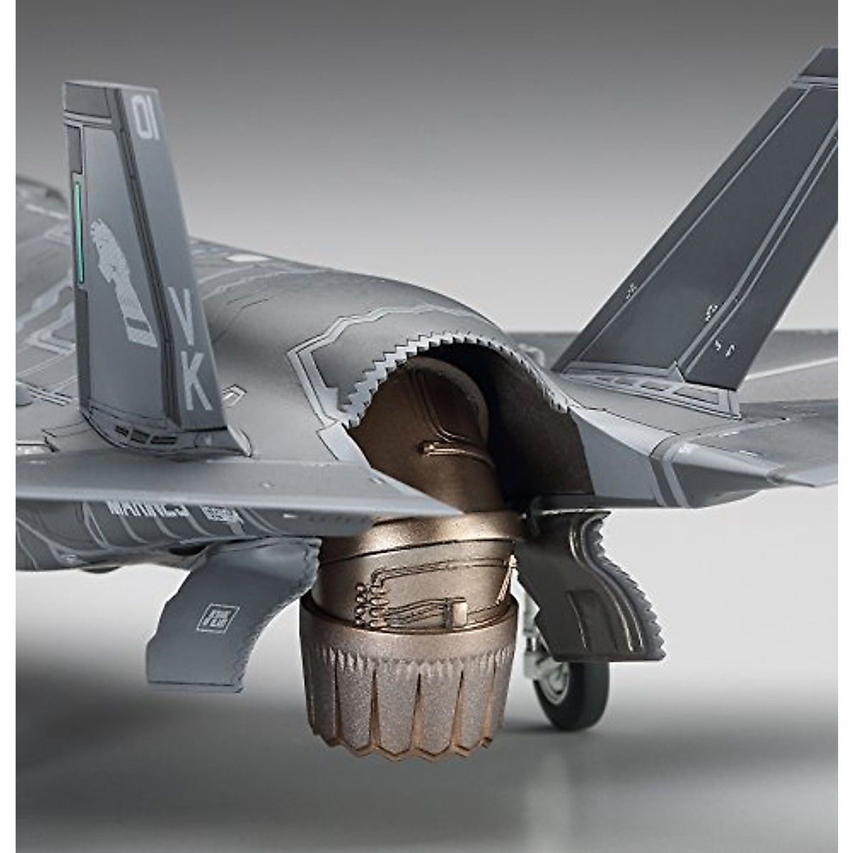 Hasegawa HAE46 F-35 Lightning II B Version US Marine Model Kit, 1:72 Scale