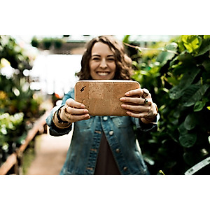 Modern Hobo Women's Cork Wallet/Cork Clutch/With RFID Protection/Vegan Wallet/Sustainably-Crafted Cork Wallet, Medium
