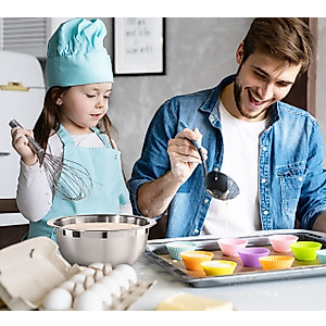 Oggi 3-Quart Two-Tone Stainless Steel Mixing Bowl, Great for Mixing, Making Dough, Dressing Salads, Mixing Eggs, Washing Vegetables