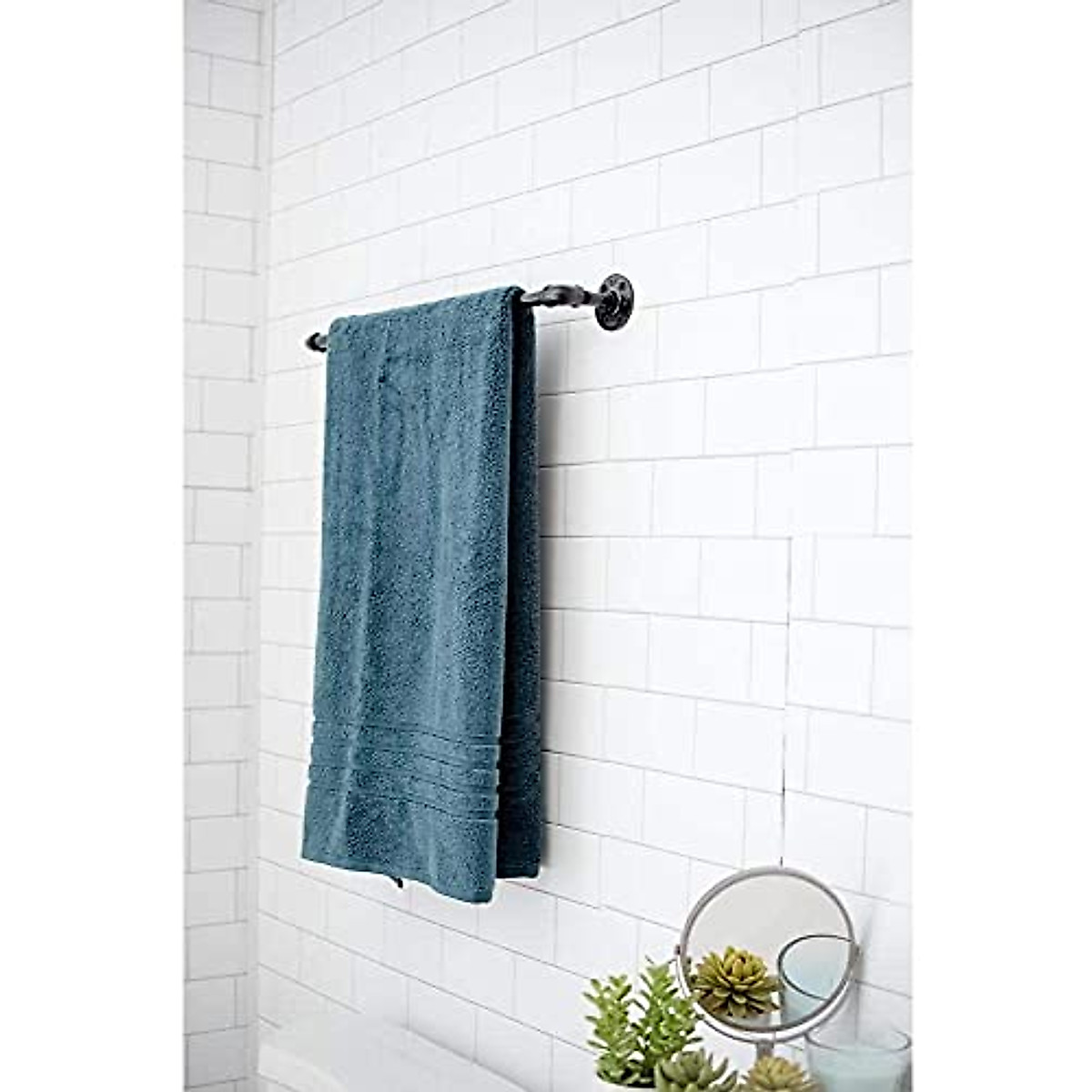 Jeasor Industrial Pipe Towel Rack Towel Bar, Heavy Duty Wall Mounted Rustic Farmhouse Bath Towel Holder for Bathroom (Black, 18 Inch)