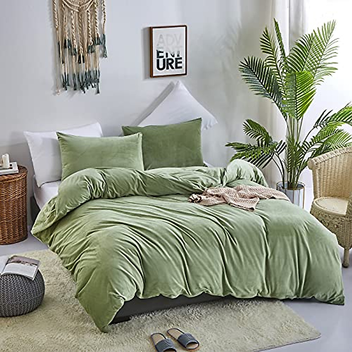 Luxlovery Sage Green Flannel Duvet Cover Set Queen Velvet Fluffy Bedding Cover Sets Light Green Soft Warm Comfy 3 Piece Bedding Cover Set with 2 Pillowcases