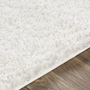 Livabliss Kiana Modern Minimalist Area Rug,5'3" x 7'3", White