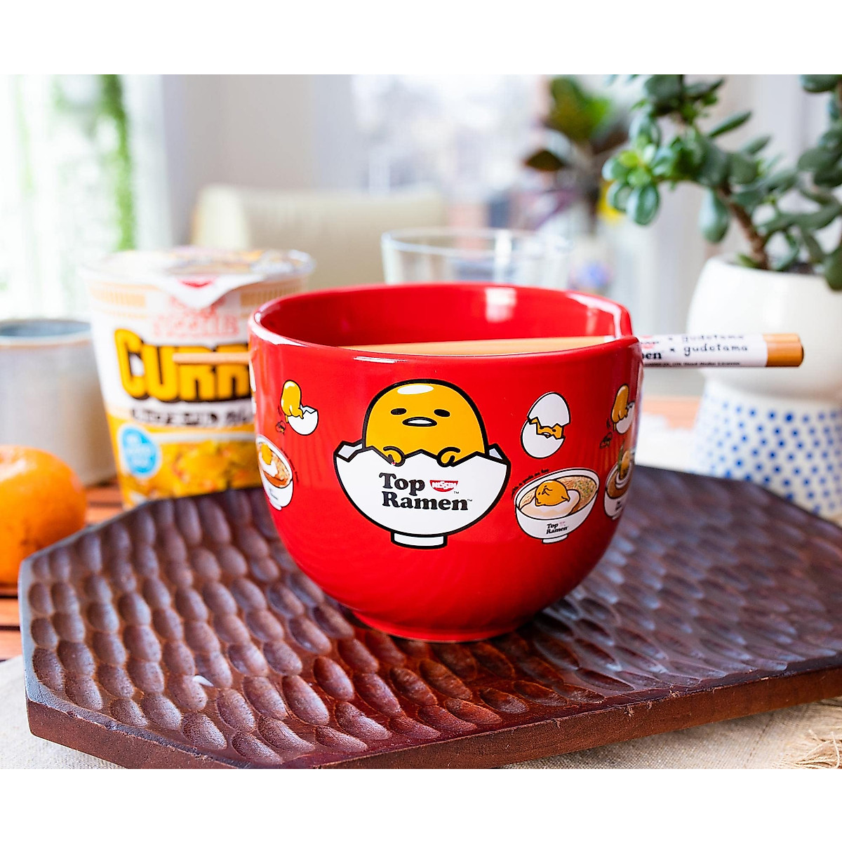 Sanrio Gudetama x Nissin Top Ramen 20-Ounce Noodle Bowl and Chopstick Set