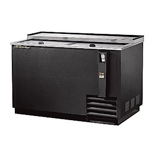 True TD-50-18 Deep Well Horizontal Bottle Cooler, Slide Lid, 50" W