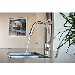 Moen Genta LX Spot Resist Stainless Single-Handle Modern Kitchen Faucet with Pull Down Sprayer, Reflex Docking Head, 7882SRS