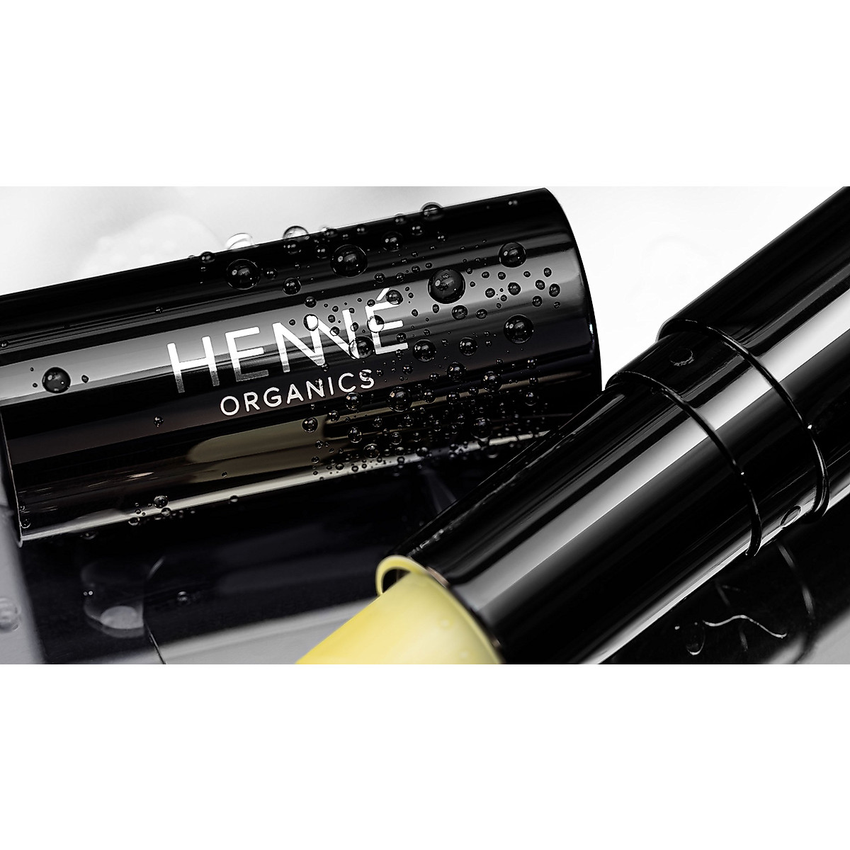 Henné Organics Luxury Lip Balm V2 - Natural and Organic Moisturizer - 0.15 Ounce Stick