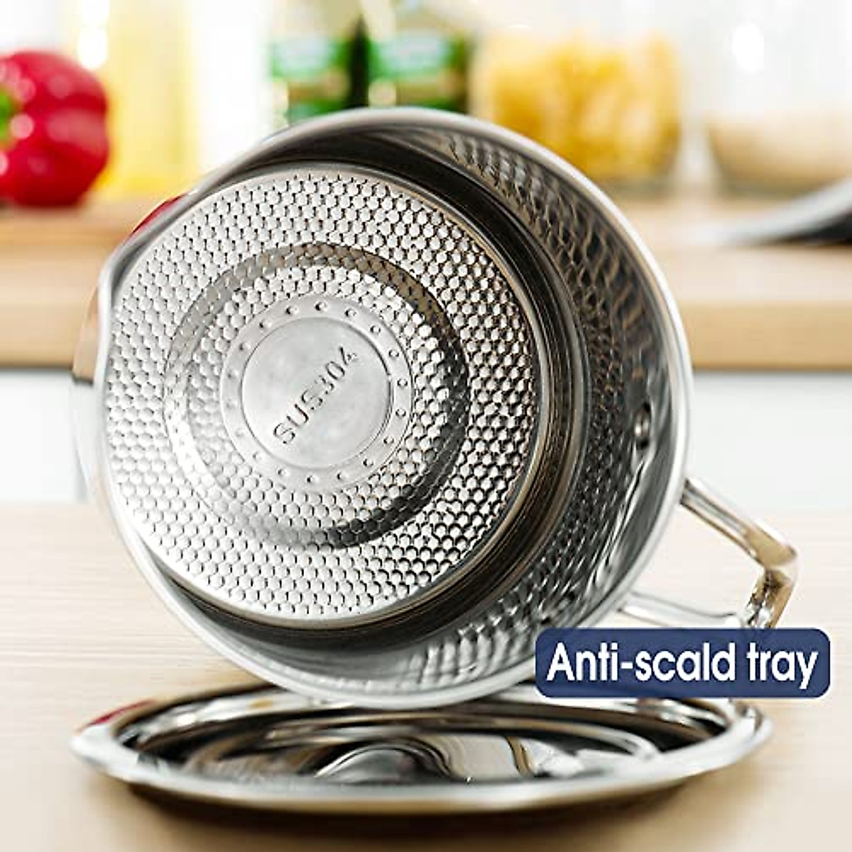 Chihee Grease Container Stainless Steel Bacon Grease Saver with Fine Mesh Strainer 2L / 67.6 fl oz Oil Container Grease Can with Dust-proof Lid Non-slip Tray for Kitchen Storing Frying Cooking Grease