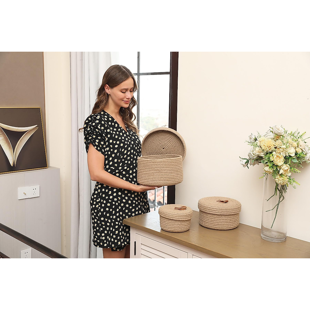 Cottonphant Set of 3 Stylish Round Woven Baskets with Lids - Elegant Storage Solution for Home Decor and Organization - Compact Shelf Baskets (Jute, 10"x6"-8"x5"-6"x4")