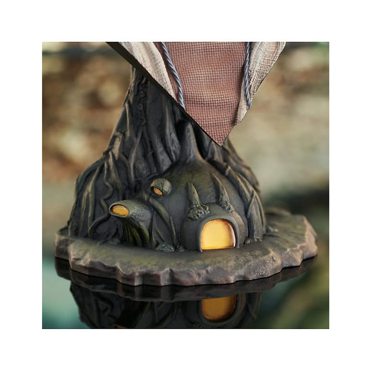 DIAMOND SELECT TOYS Star Wars: The Empire Strikes Back: Yoda Legends in 3-Dimensions 1:2 Scale Bust, Multicolor, 9 inches