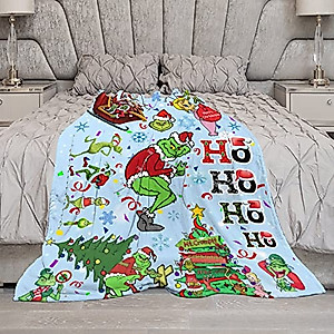 sunmond Merry Christmas Blanket Throw Fleece Blanket All Season Light Weight Living Room/Bedroom Warm Blanket 50"X40"