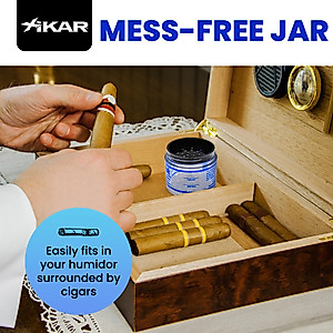 XIKAR Crystal Gel Humidifier Jar for Cigar Humidors, 2oz - Reusable Crystals for Premium Cigar Humidification - Regulates 70% Relative Humidity and Lasts up to 90 Days, Ideal for 75 Cigars