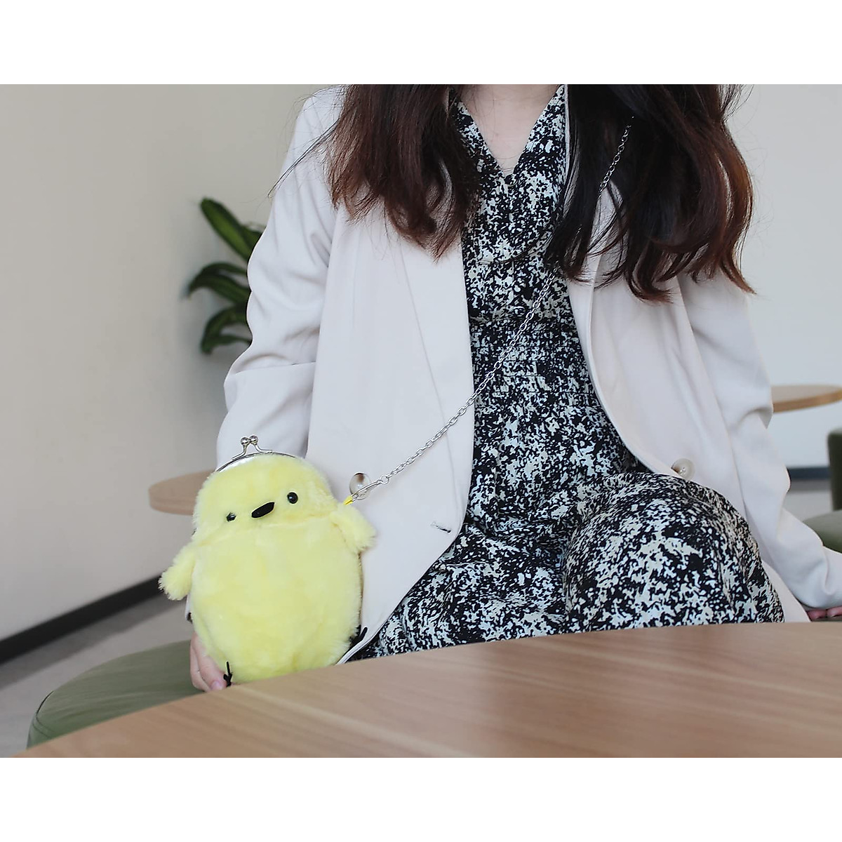 JHVYF Women Cute Plush Crossbody Bag Small Chick Shoulder Purse Cell Phone Wallet Clasp Closure Bags with 45" Chain Strap Yellow