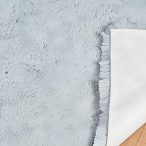 Ghouse Grey Faux Rabbit Fur Rug 8x10 Machine Washable Area Rugs for Bedroom Fluffy Rugs for Living Room No-Shedding Carpet Sheepskin Rug