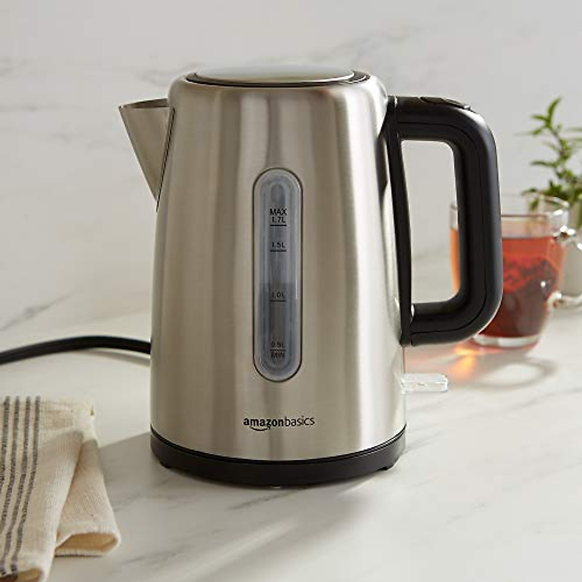 Amazon Basics Stainless Steel Fast, Portable Electric Hot Water Kettle for Tea and Coffee, 1.7-Liter, Silver