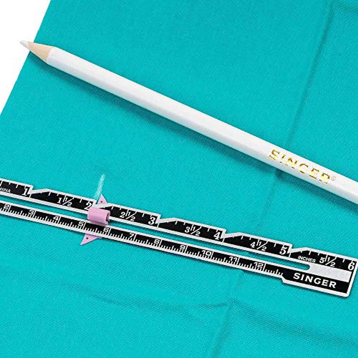 SINGER 01512 Beginner's Sewing Kit, 130 Pieces,