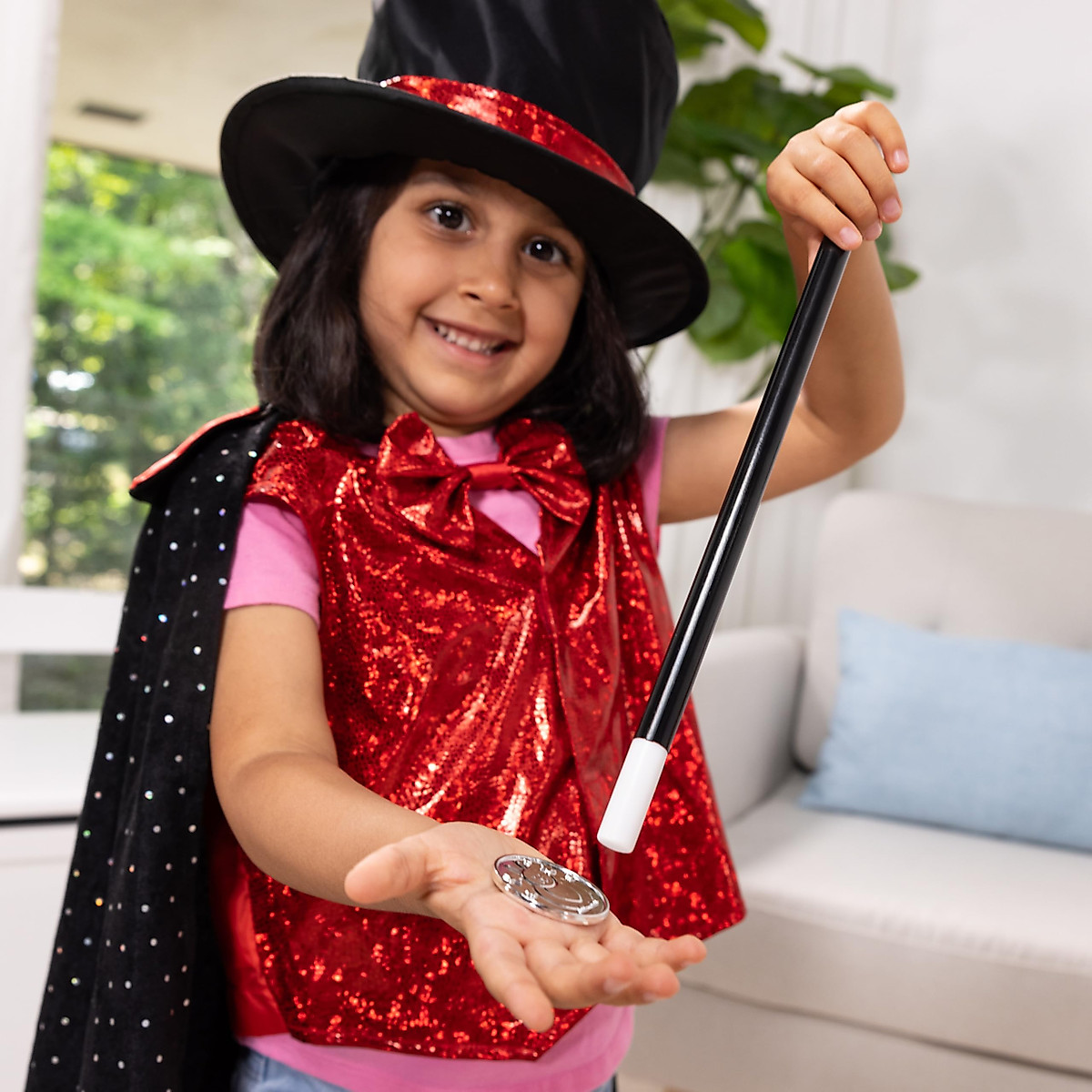 Melissa &amp; Doug unisex-children Magician Role Play Costume Set - Includes Hat, Cape, Wand, Magic Tricks Frustration-Free Packaging