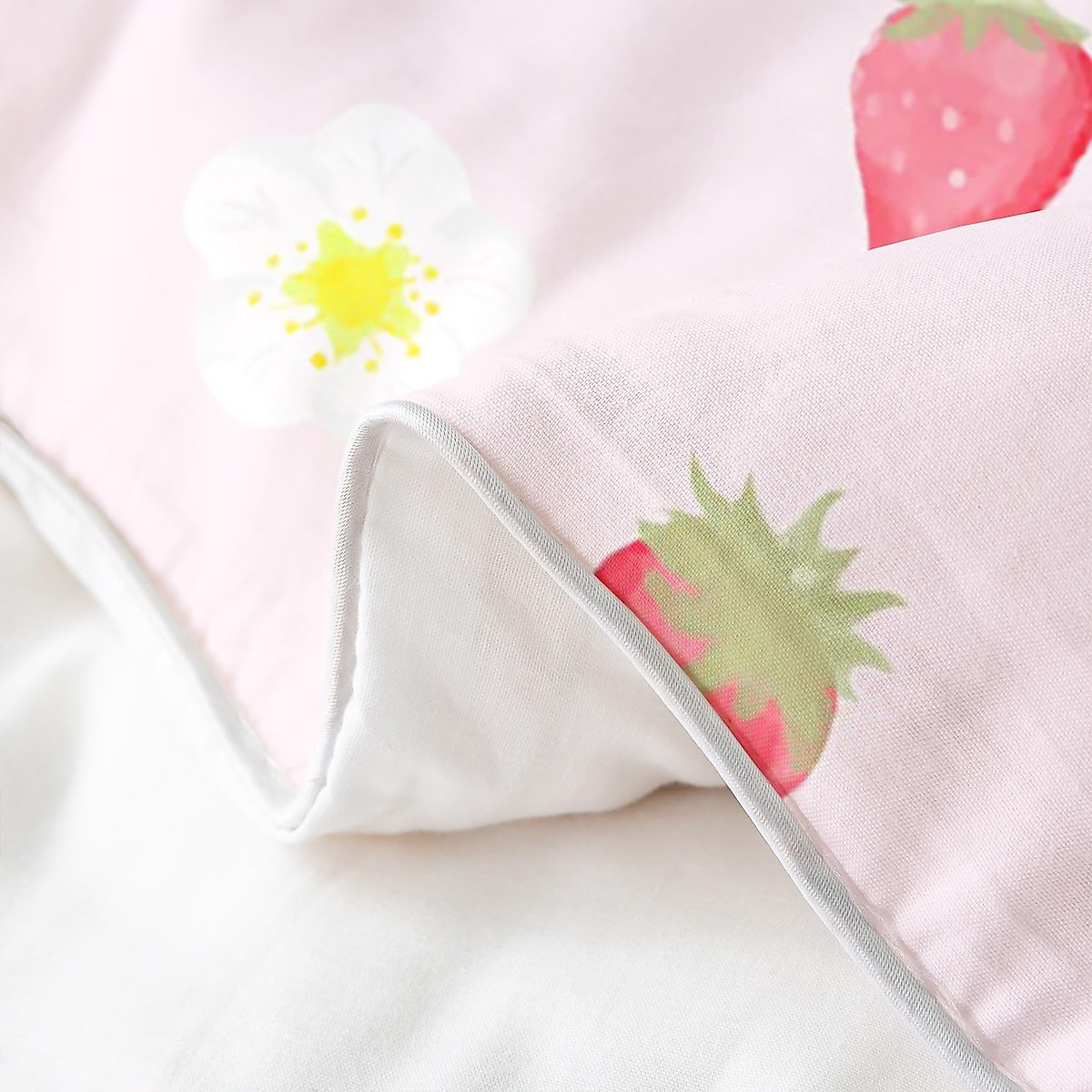 Castle Fairy Kawaii Frog 100% Nature Cotton Duvet Cover Twin Size Pink Strawberry Comforter Cover Twin Size with 1 Pillowcase Mushroom Snails and Ladybugs Aesthetic Luxury Bedding Set