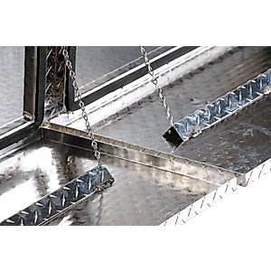 Dee Zee DZ67 Brite-Tread Aluminum Topsider Tool Box